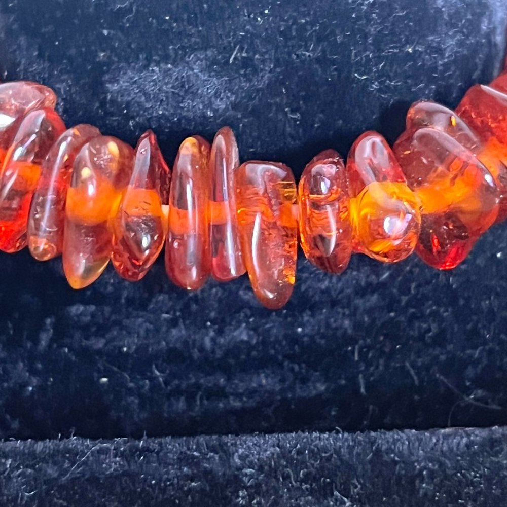 Genuine Baltic Amber Stretch Chip Bracelet - Gem